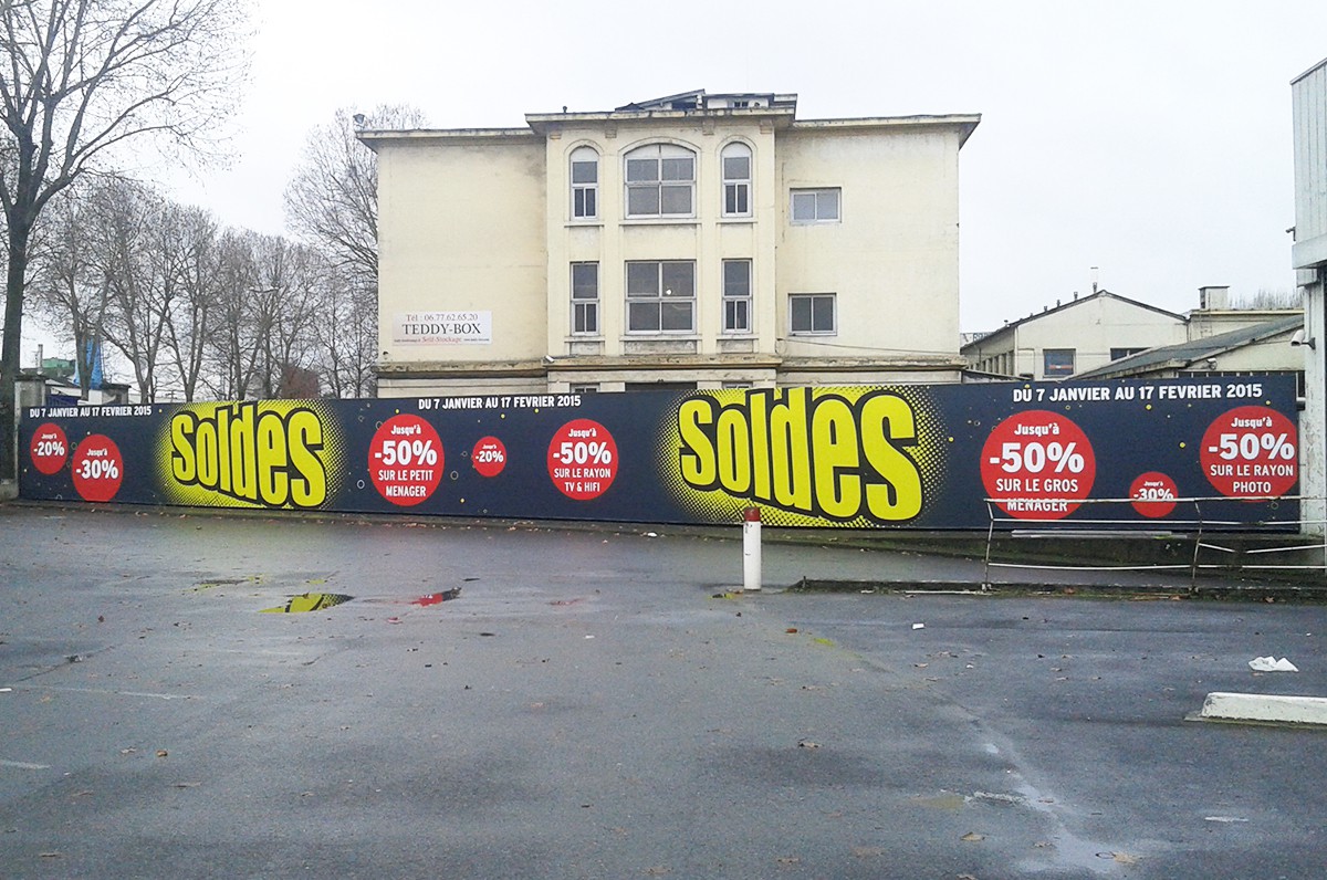Banderole Publicitaire ? Mur d?images : Bâche Publicitaire en ligne ...