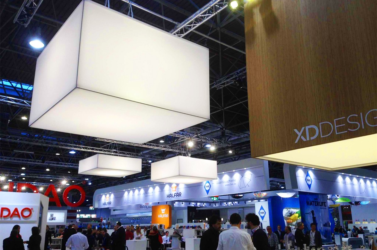 Cube Lumineux personnalisé ? Mur d?images : Cadre Alu Tissu tendu ...